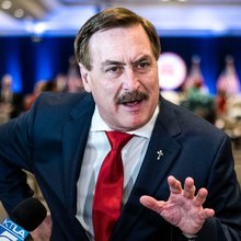 Max Burns’s Profile | MSNBC, The Daily Beast, DAME Magazine Journalist ...