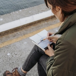 Meg Powell’s Profile | Australian Broadcasting Corporation (ABC ...