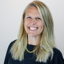 Lindsey Roeschke’s Profile | Gartner, Morning Consult Journalist | Muck ...