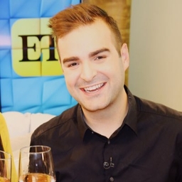 Brice Sander’s Profile | Entertainment Tonight Journalist | Muck Rack