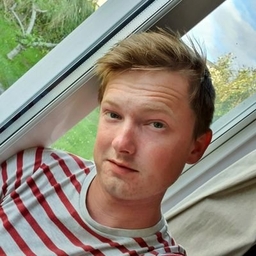 Jamie Wareham’s Profile | Forbes, QueerAF Journalist | Muck Rack