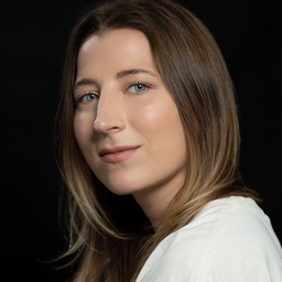 Jenna Blaha’s Profile | ELLE, Travel + Leisure, Marie Claire Journalist ...