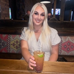 Alice Suffield’s Profile | Wales Online, togethermoney.com Journalist ...