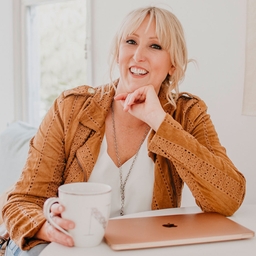 Nikki Weaver’s Profile | BODY + soul, Inside Small Business Journalist ...