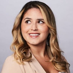 Yenny Sanchez’s Profile | CNN, CNN en Español, CNN International ...