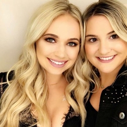 Alexandra Savini’s Profile | The Kelly Clarkson Show Journalist | Muck Rack