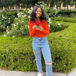 Simone Thomas’s Profile | CNN, Yahoo Entertainment, Yahoo Life ...