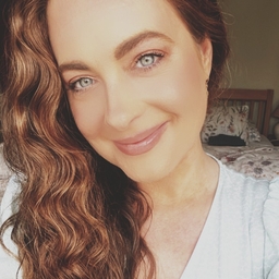 Charlotte Flach’s Profile | Selling Travel Magazine Journalist | Muck Rack