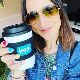 Lisa Elsworth’s Profile | The Sober Experiment Podcast Journalist ...