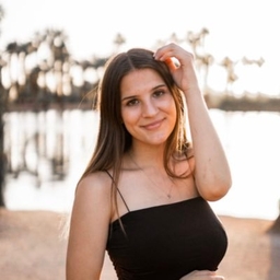 Lily Combs’s Profile | Freelance Journalist | Muck Rack