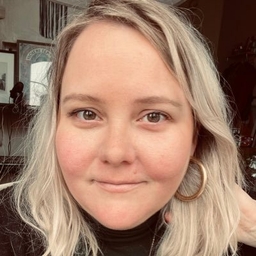 Emilie Begin’s Profile | Old Millennials Podcast Journalist | Muck Rack