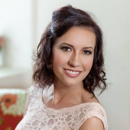 Lindsey Puls’s Profile | Have Clothes, Will Travel Journalist | Muck Rack