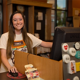 Ryan Elizabeth Clark’s Profile | The Laydown Podcast Journalist | Muck Rack