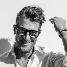 Rich Roll’s Profile | Health Bright Journalist | Muck Rack