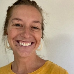 Ella Dorval Hall’s Profile | The Everygirl Journalist | Muck Rack