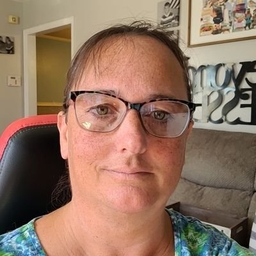 Elizabeth Witman’s Biography | Muck Rack