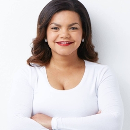 Lynn Williams’s Biography | Muck Rack