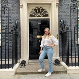 Helen Chandler-Wilde’s Profile | Bloomberg News Journalist | Muck Rack