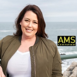 Sarah Long’s Profile | CNN, Yahoo Entertainment, Yahoo Life Journalist ...