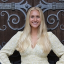 Sophia Vesely’s Biography | Muck Rack