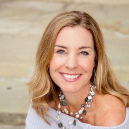 Shawna Robins’s Biography | Muck Rack