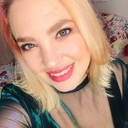 Betsy Saul’s Profile | Segui la moda Journalist | Muck Rack