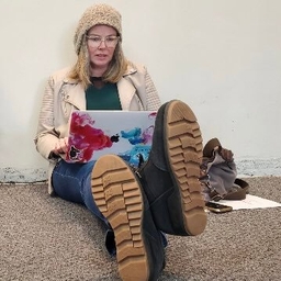 Articles by Amanda Bohman’s Profile | Fairbanks Daily News-Miner ...