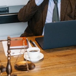 David Davis Lawyer’s Journalist Portfolio | Muck Rack