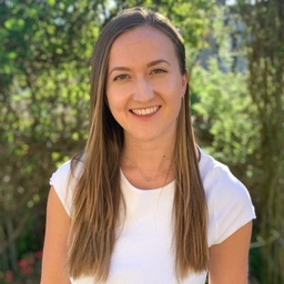 Amy Jones’s Profile | The Daily Mirror, Daily Express Journalist | Muck ...