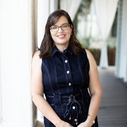 Jennifer Swanson’s Profile | SolveItForKids Science podcast Journalist ...
