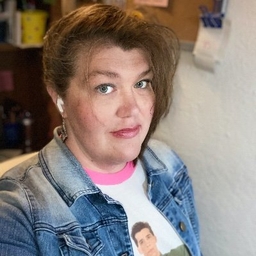 Bethany Turner’s Profile | Daily Star (UK), Humans Holler At News ...