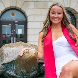 Elizabeth Flood’s Profile | Fortune Journalist | Muck Rack