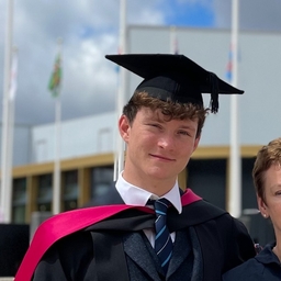 Hugh Cameron’s Profile | Newsweek Journalist | Muck Rack