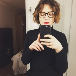 Hannah Hillyer’s Profile | Image Magazine, VIP Magazine, Stellar ...