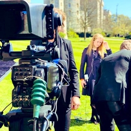 Lizzie Robinson’s Profile | ITV News Journalist | Muck Rack