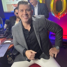 Tom Zenner’s Profile | Jetset Magazine, Valuetainment Journalist | Muck ...