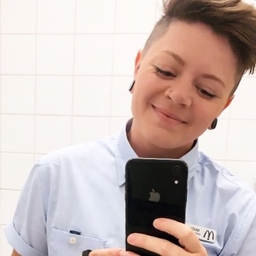 Michelle Warren’s Profile | Convenience Store News Canada + OCTANE ...