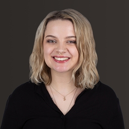 Interview with Chloe Kent | Muck Rack