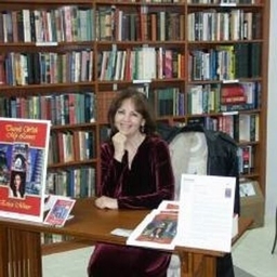 Erica Miner’s Profile | BroadwayWorld Journalist | Muck Rack