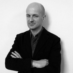 Johnny Davis’s Profile | Esquire Journalist | Muck Rack