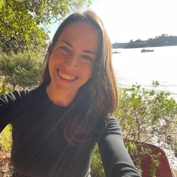 Helena de Bres’s Profile | The Point Journalist | Muck Rack